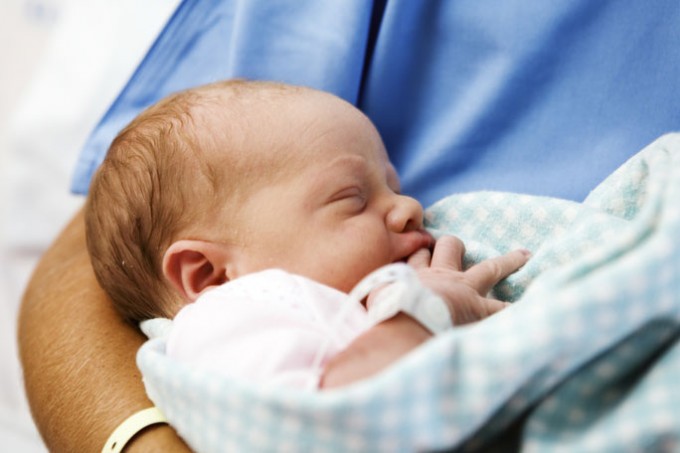 DRIP obilježava međunarodni dan babica prikazivanjem filma — Mama Klik