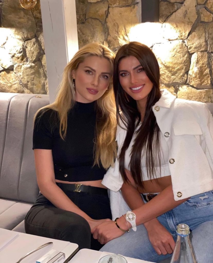 MamaKlik Intervju: Delila Softić - doktorica koja ruši sve stereotipe ...